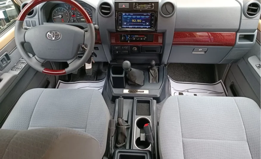 Toyota Land Cruiser Land Cruiser VDJ76 Modelo 2022 – Autos Boutique S.A.S.