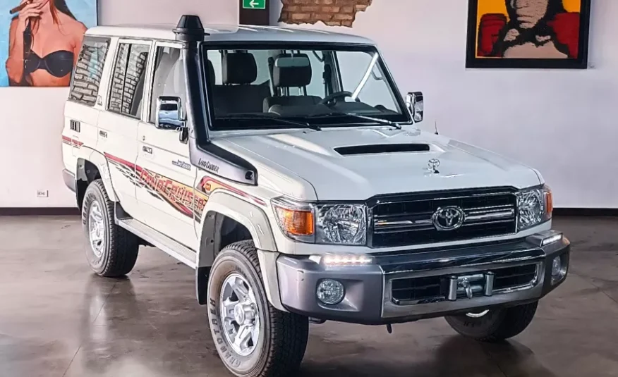TOYOTA LAND CRUISER 4.5 DIESEL VDJ76 – Autos Boutique S.A.S.